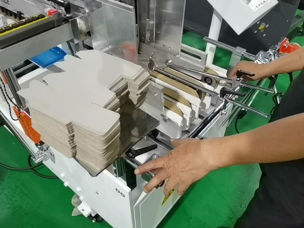 Box Making Machine - Autoboxup
